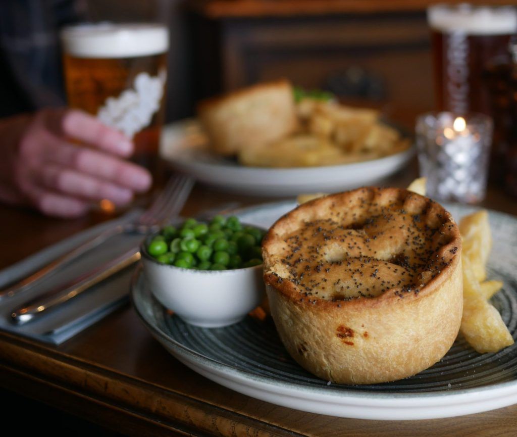 Inn and Restaurant – The Wheatley Arms